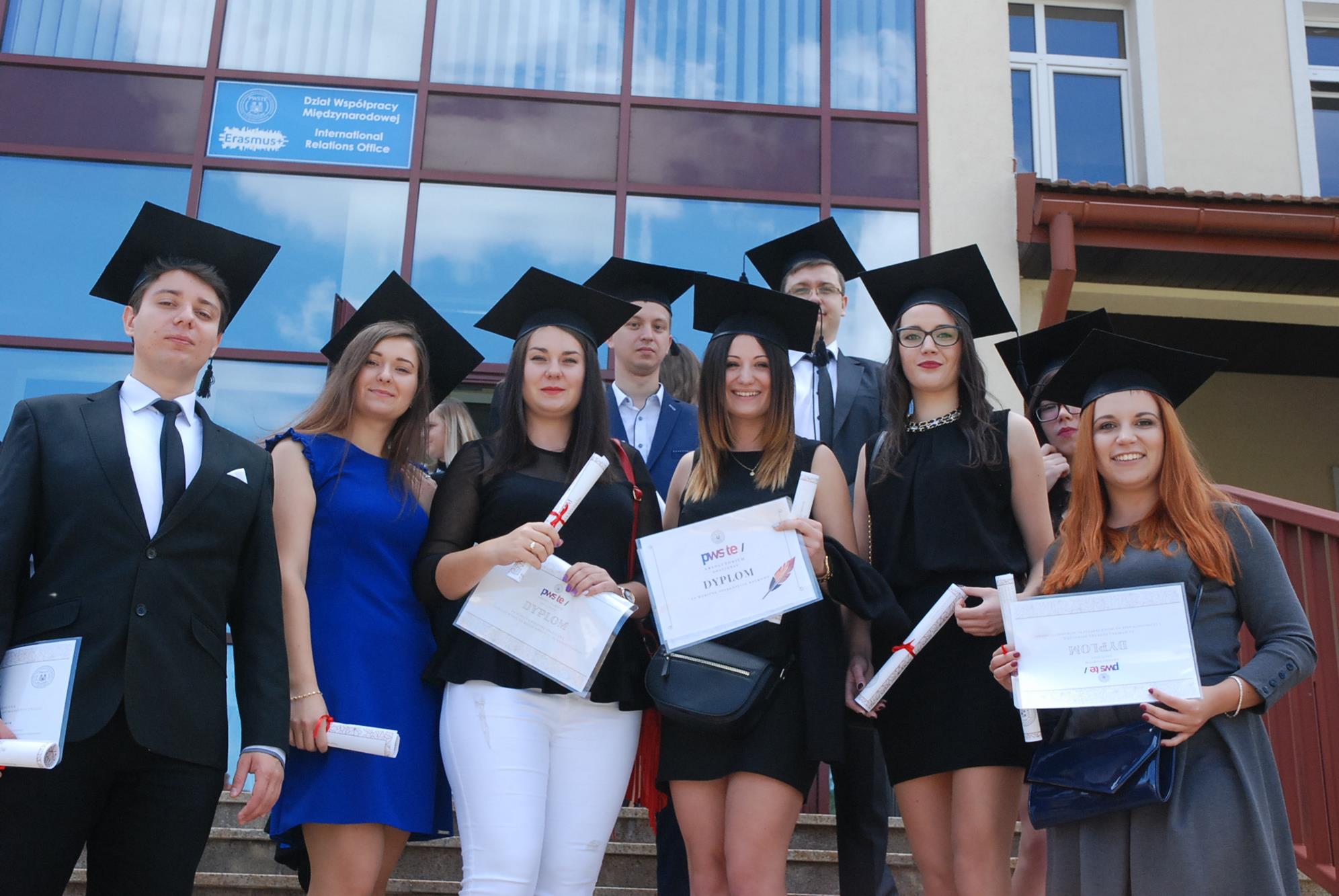 Uroczystości absolutoryjne w Instytucie Humanistycznym - PANS w Jarosławiu